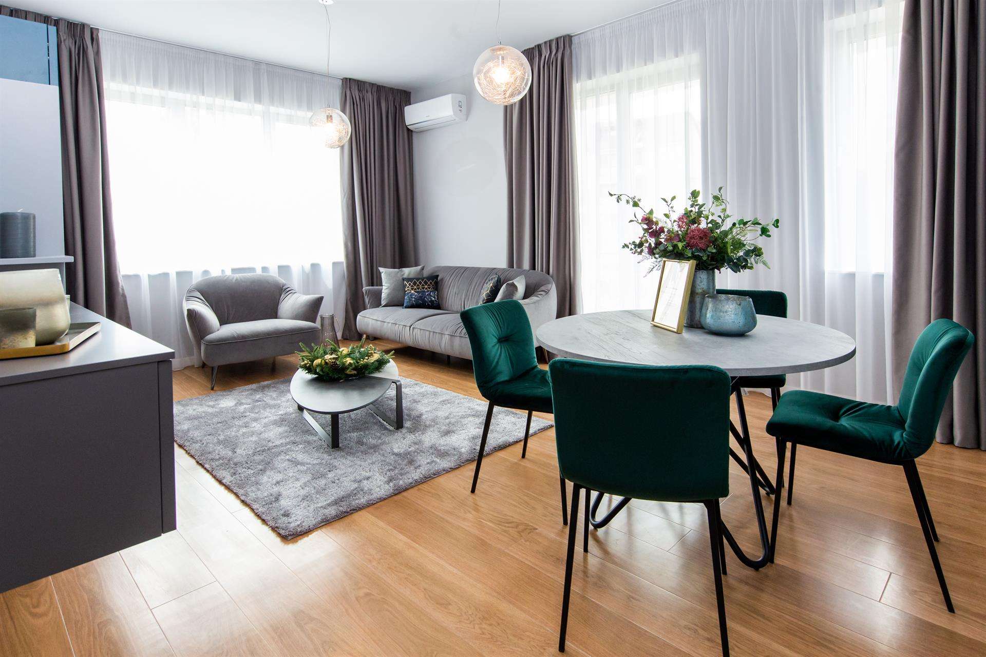 Luxuria Domenii - PORTOFOLIU | Rovere
